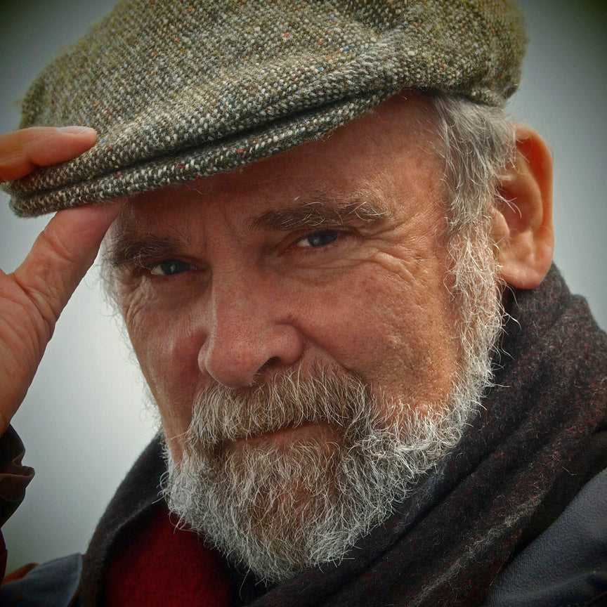 Robert Harwood – Genius Books